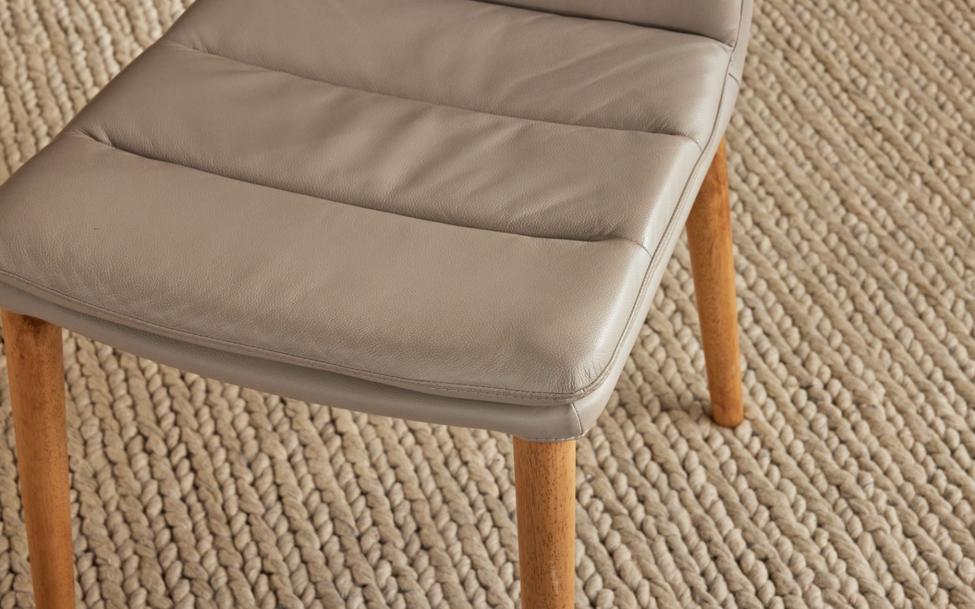 Dining Chairs: Leather, Velvet, Fabric & Bench| Nick Scali