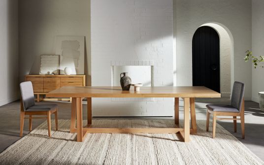 Dining Tables: Round, Oval, Extendable & Marble | Nick Scali