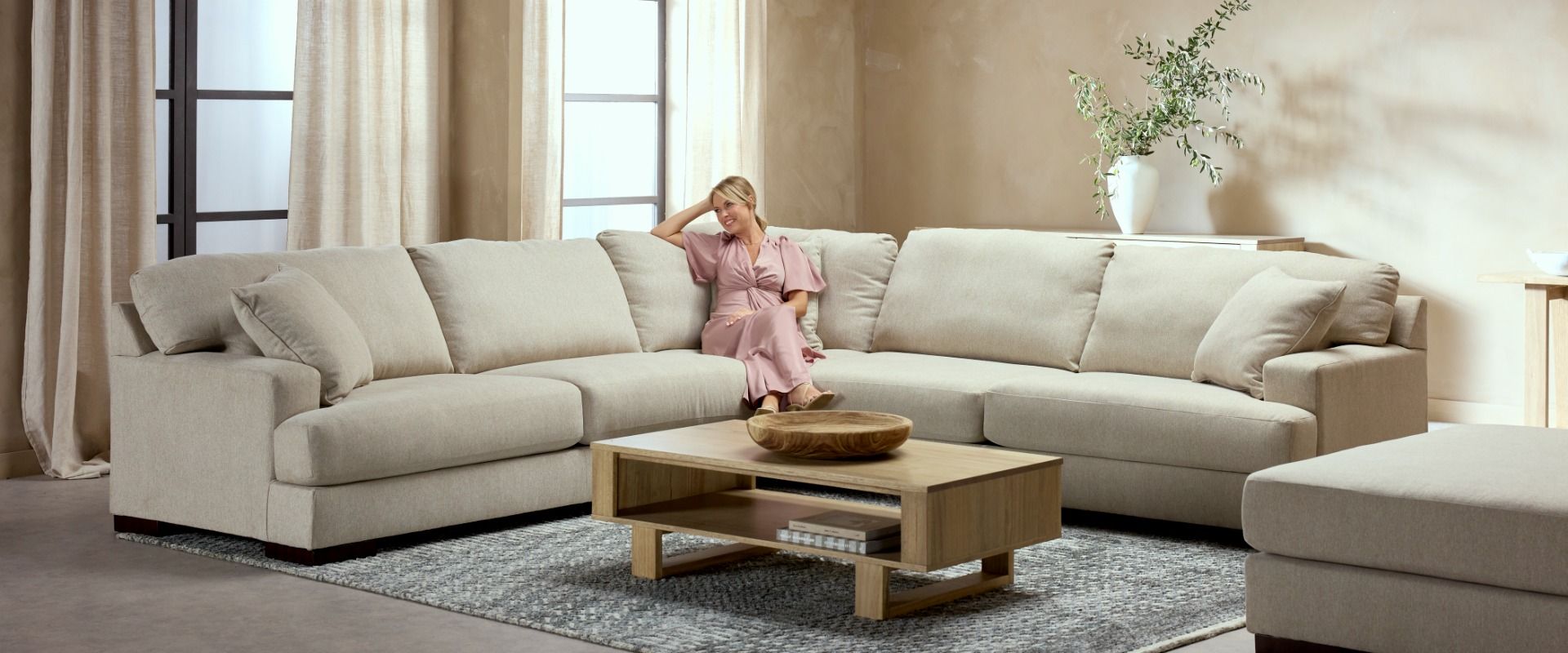 Sofa Collections: Leather, Fabric, Recliner | Nick Scali